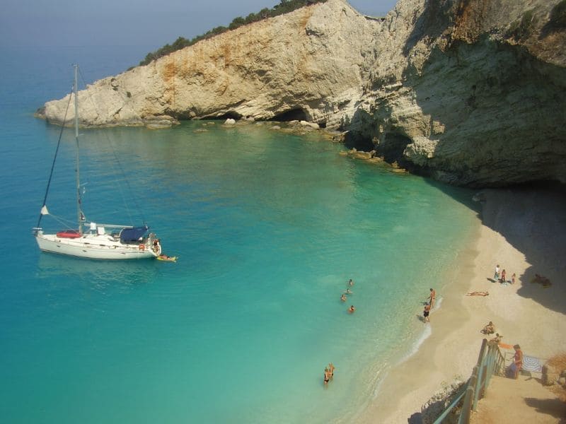 Lefkada Letovanje 2026: Plaže Porto Katsiki i Egremni