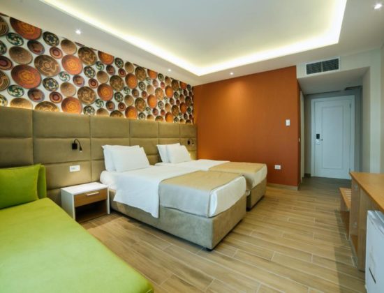 Hotel ALBANIAN STAR Drač Albanija 2026 | Leto Drač Albanija