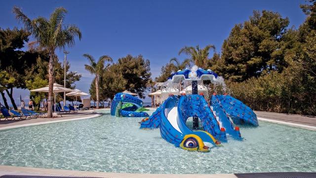 Hotel PORTES BEACH Nea Potidea 2024 | Hoteli Kasandra 2024