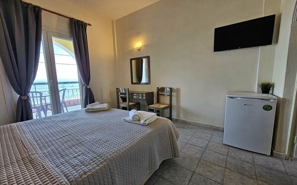 Hotel LUTRUVIA Benices Krf 2026 | Letovanje Krf 2026